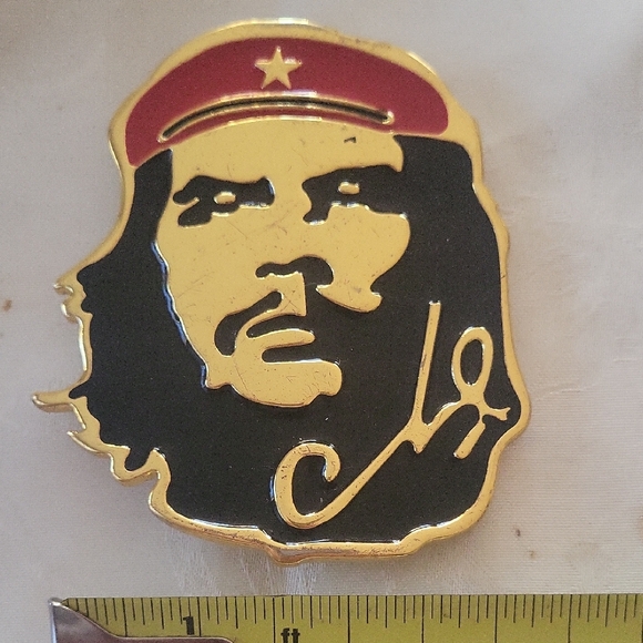 Stanley | Accessories | Stanley Gold And Black Che Guevara Pin | Poshmark